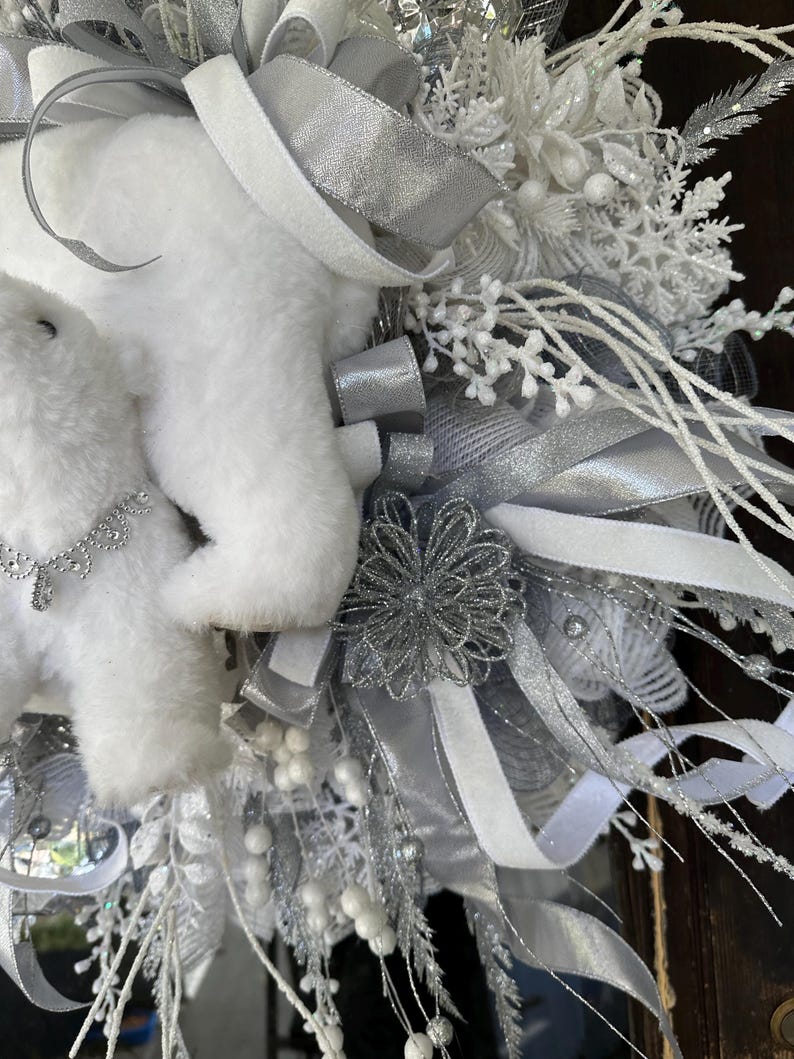 Winter Polar Bear Wreath - Etsy