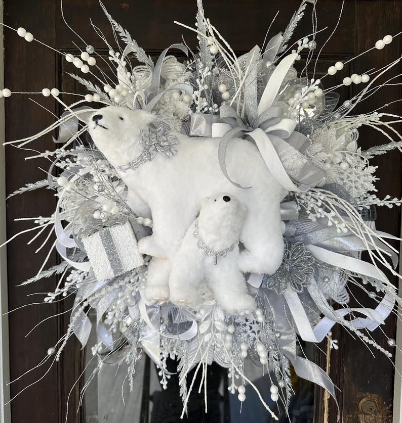 Winter Polar Bear Wreath - Etsy