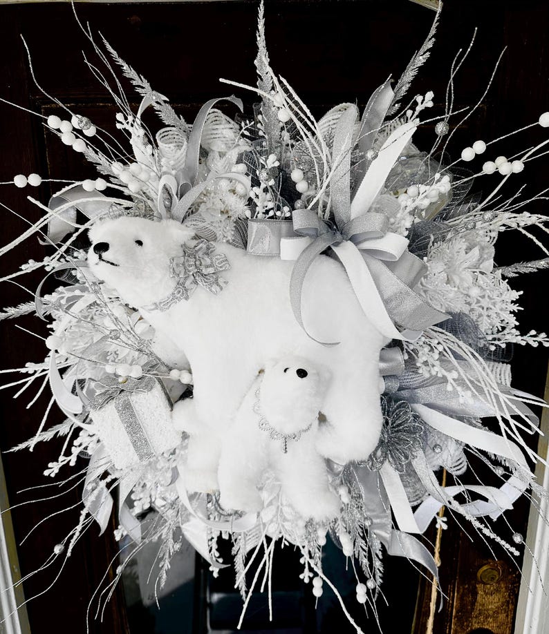 Winter Polar Bear Wreath - Etsy