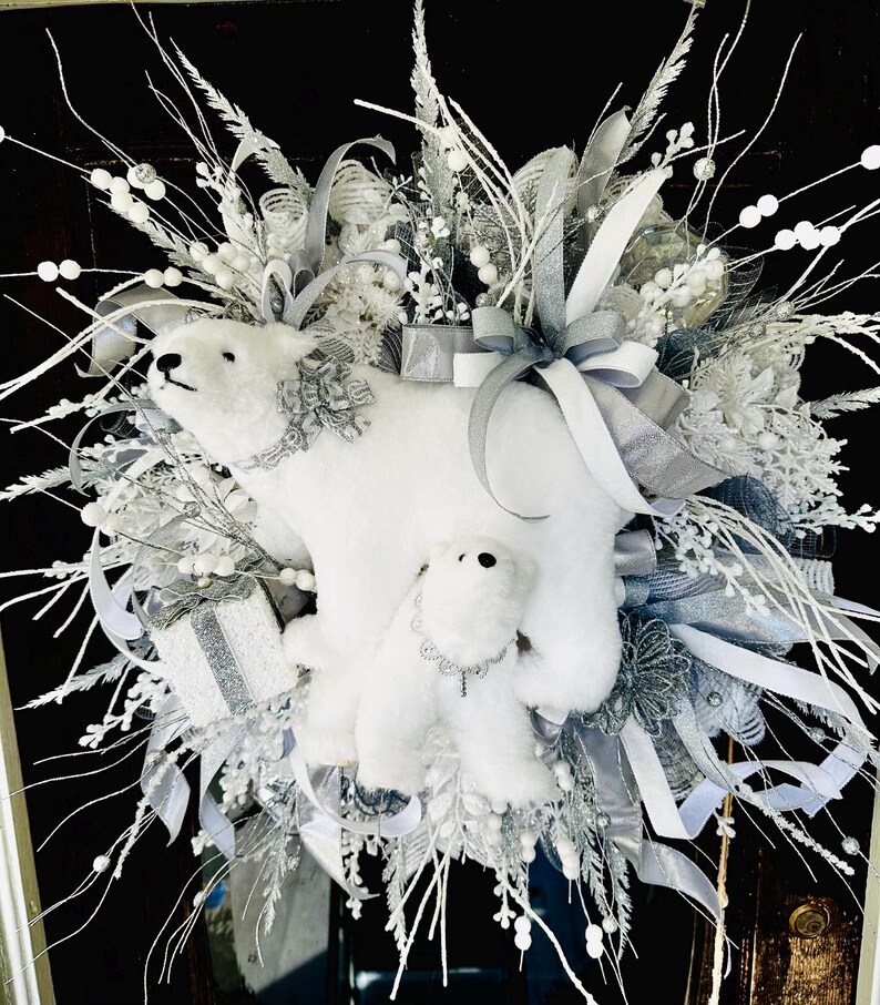Winter Polar Bear Wreath - Etsy