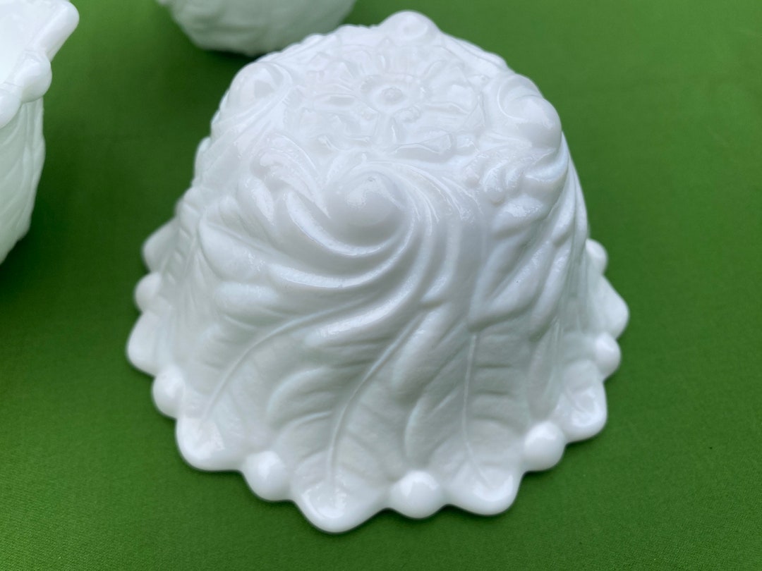 Indiana Glass, Cabbage Leaf Design Milk Glass Footed Dessert Bowl 4pc ...