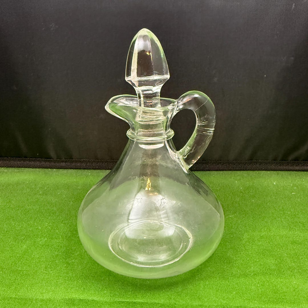 Vintage Anchor Hocking Clear Glass Oil or Vinegar Cruet - Etsy