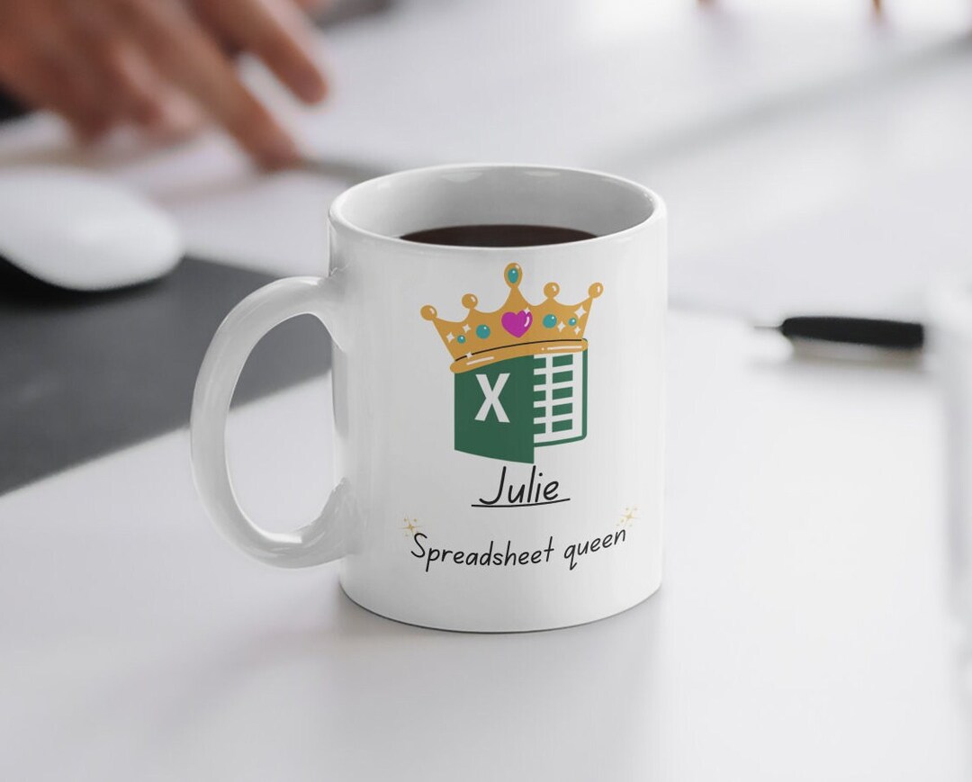 Personalised Spreadsheet Queen Colleague Gift Mug, Gift for Best Friend ...