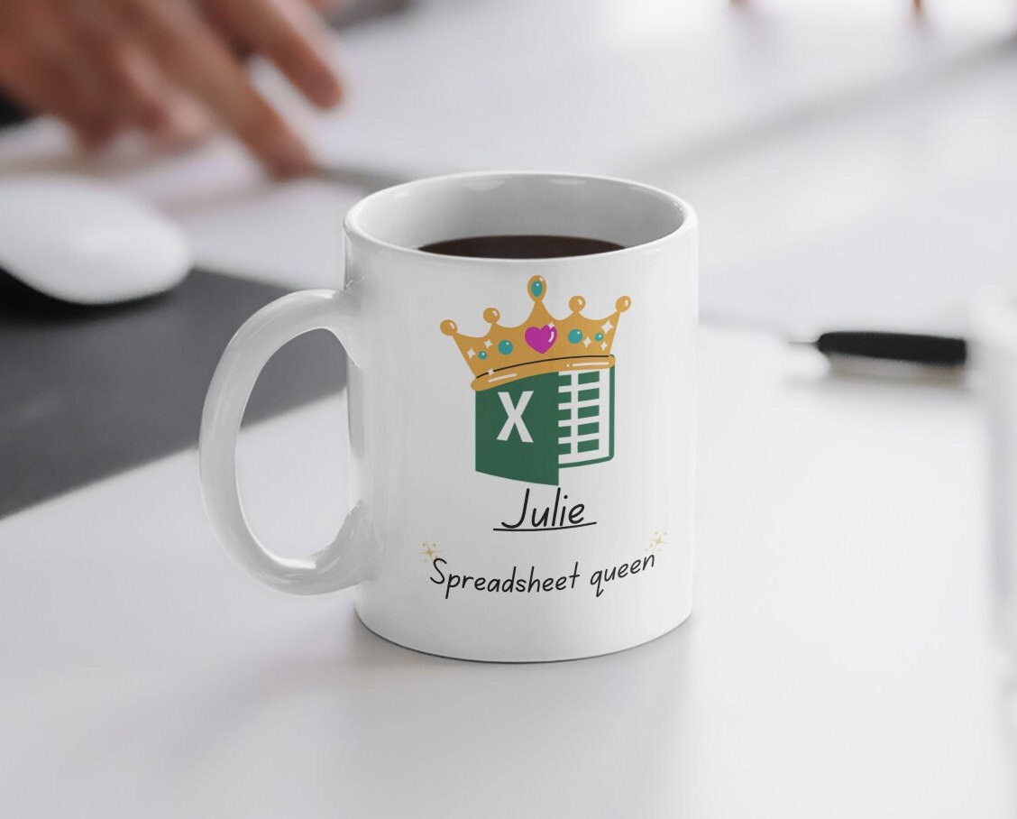 Personalised Spreadsheet Queen Colleague Gift Mug, Gift for Best Friend ...