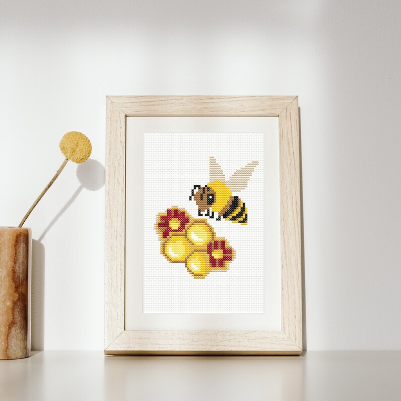 Bee Cross Stitch Pattern, Easy Small Bumblebee Embroidery, PDF Instant ...