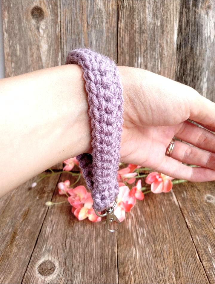 Crochet Keychain Keyfob Triple Row, Available in 21 Colors - Etsy