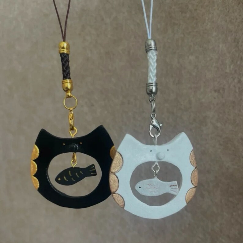 Handmade Clay Keychains, Car Accessories, Key Ornaments, Handmade Gifts ...