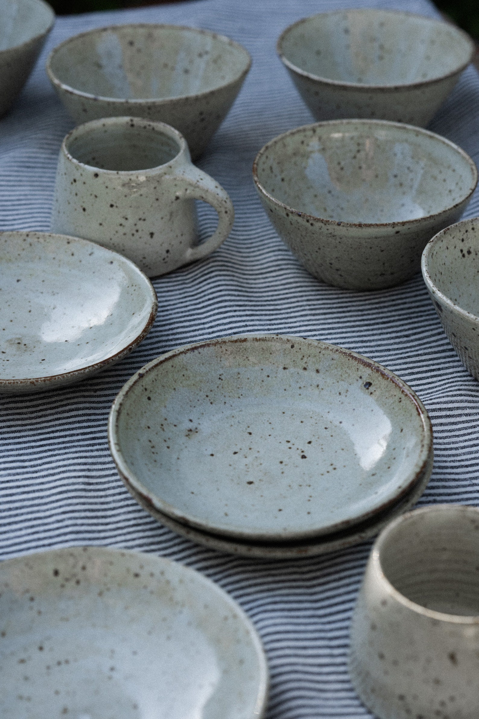 Handcrafted Ceramic Minimalist Small Plate Saucer Set Ceramic Saucer ...
