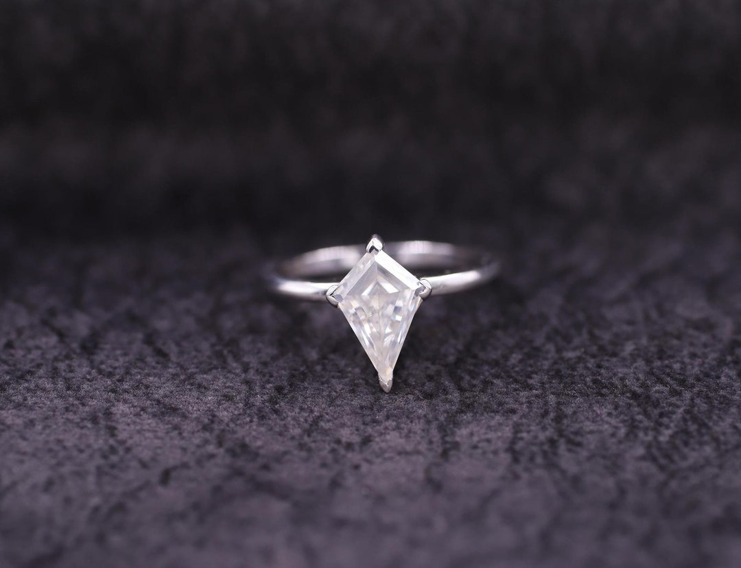 Kite Cut Lab Grown Diamond Solitaire Engagement Ring, Kite Shape ...