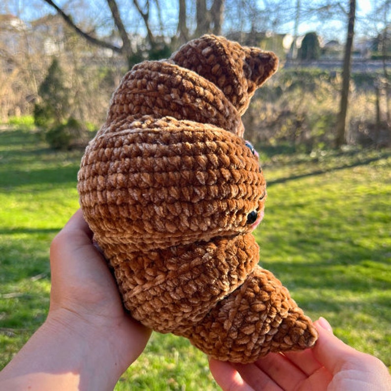 Handmade Crochet Croissant Plushie (BIG) | Stuffed Amigurumi Breakfast ...
