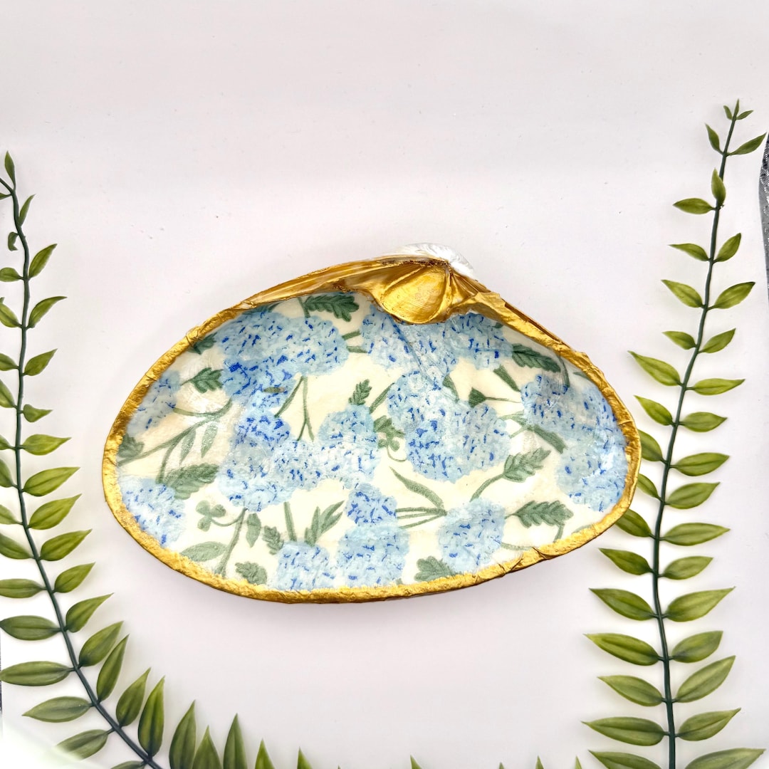 Decoupage Hydrangea Flower Clam Shell Jewelry Tray, Decorative Trinket ...