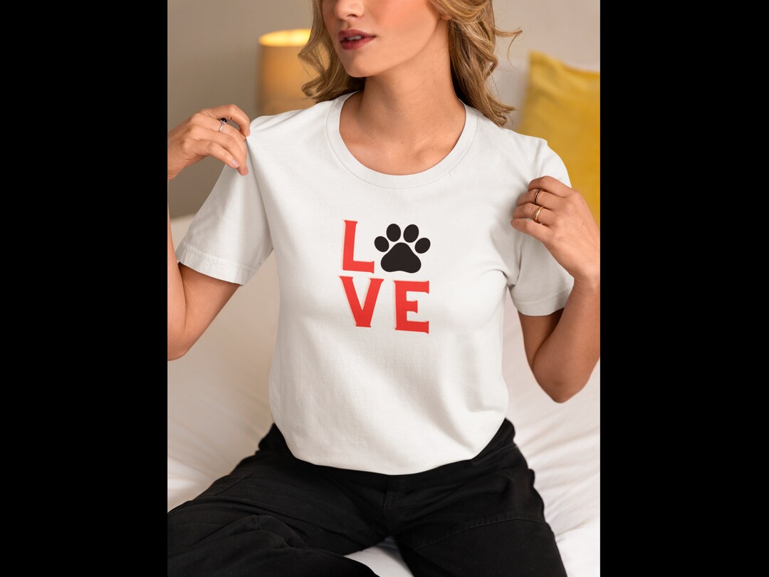 Dog Pawprint Shirt, Love Dog Tee, Dog Paw T-shirt, Pet Lover Gift, Cute ...