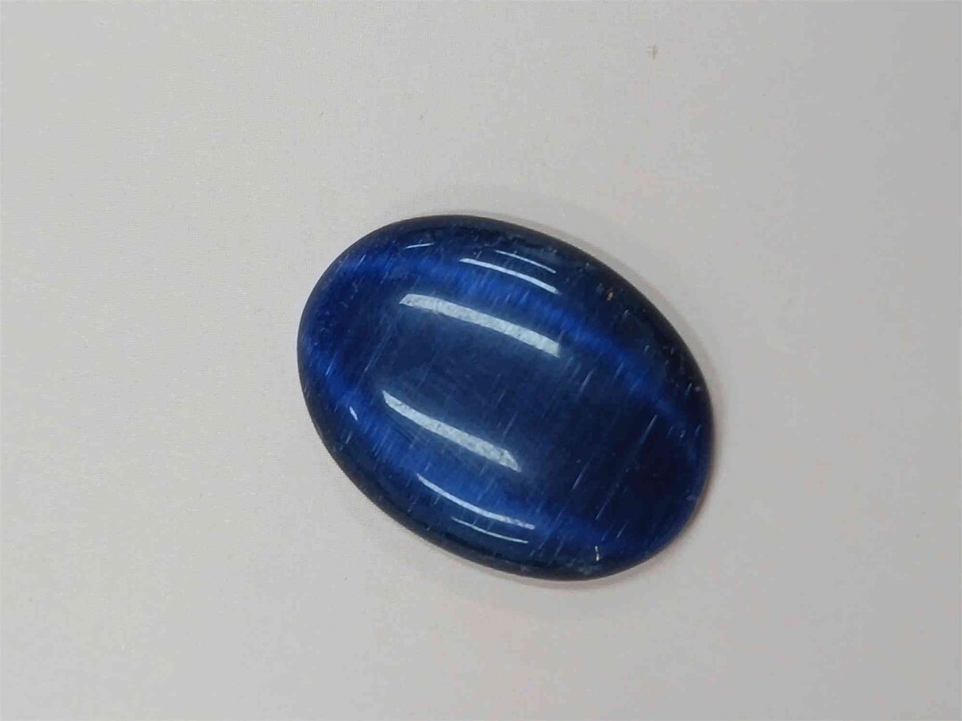 Cat's Eye Gemstone Buying Guide: Tips for Choosing the - Etsy