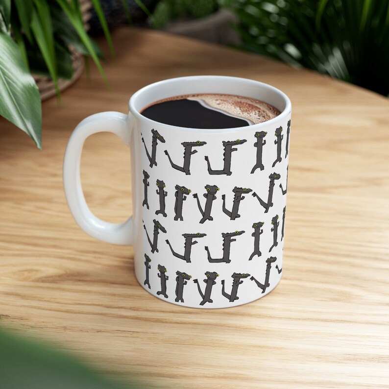 Toothless Dragon Meme Mug, Dancing Dragon Meme, Gift for Him, Dancing ...