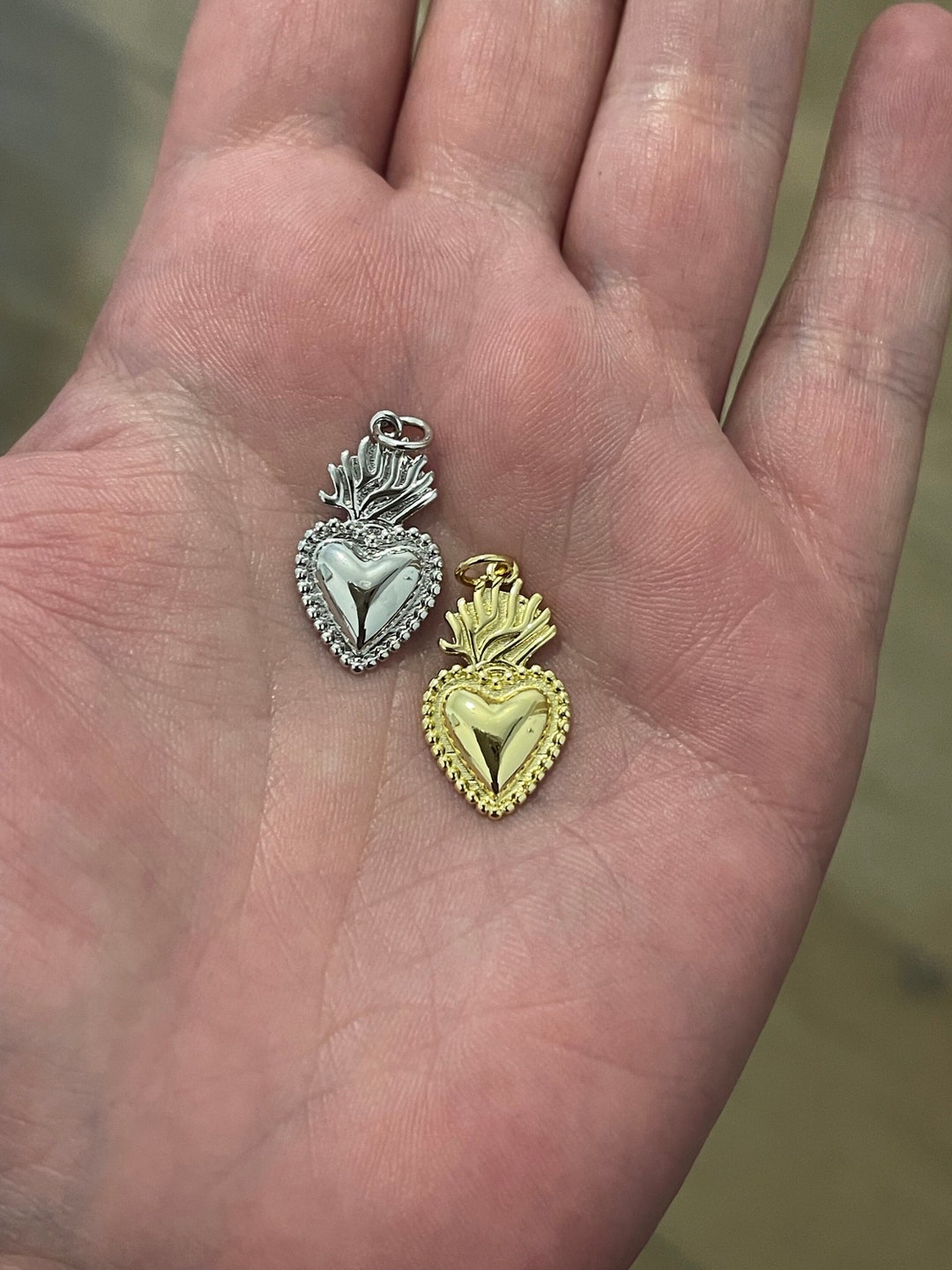 Gold Sacred Heart Charms,18k Gold Filled Flame Sacred Heart Pendant ...