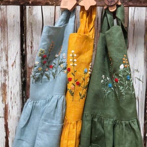 100% Pure Linen Apron, Hand Embroidered Apron Women, Flower Garden ...