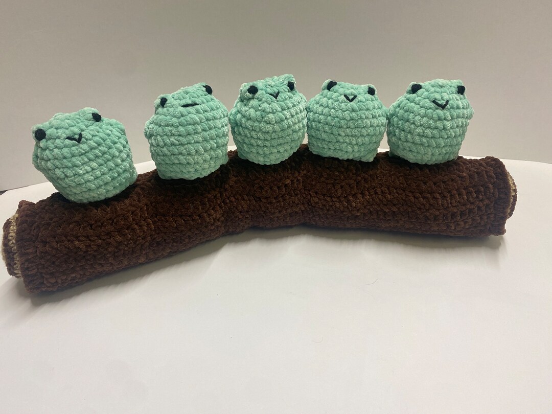 5 Frogs on a Log Crochet Wool Toy - Etsy