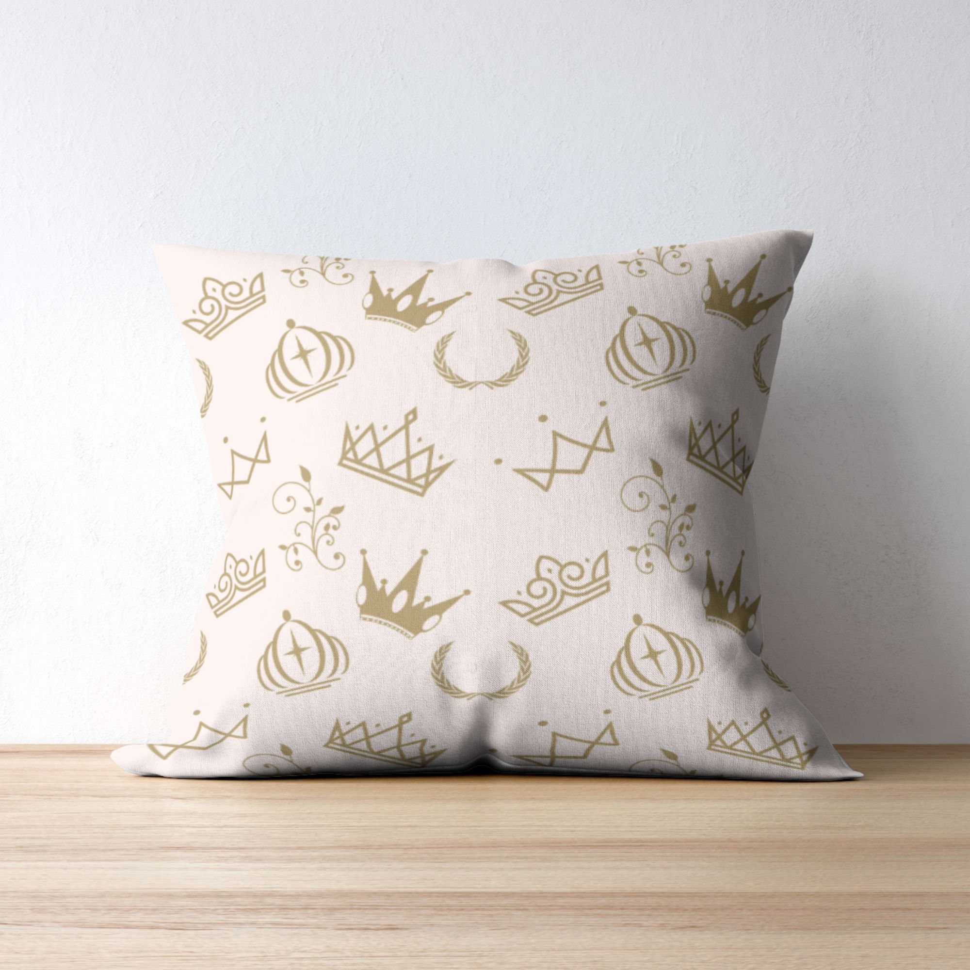 Crown Seamless Pattern Royal Crown Printable Princess Scrapbook Tale ...