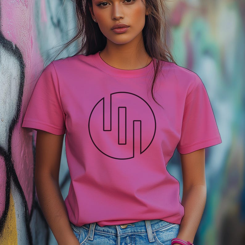 Viltrumite Emblem Shirt: Omni-man Invincible Fan Tee - Etsy