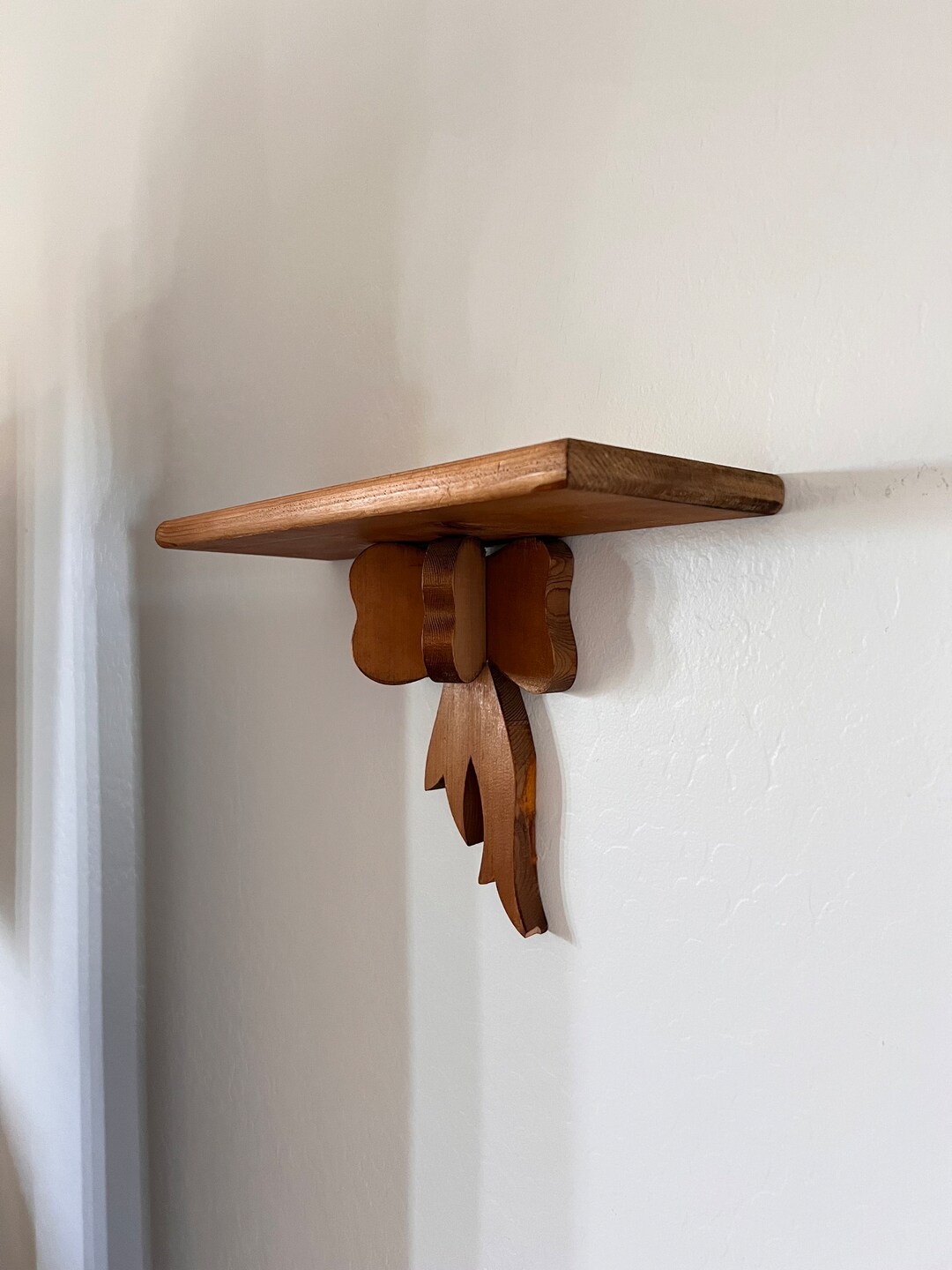 Vintage Ribbon Bow Wood Decor Display Wall Shelf, Cutout Ribbon Display ...