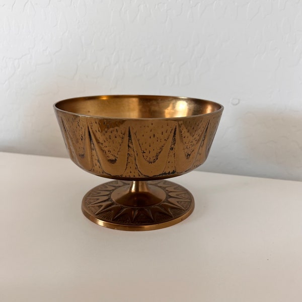 Gold Pedestal Bowl - Etsy