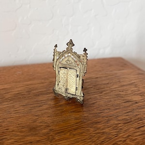 Antique Triptych Chapel Frame With Stand Alter Religious Miniature ...