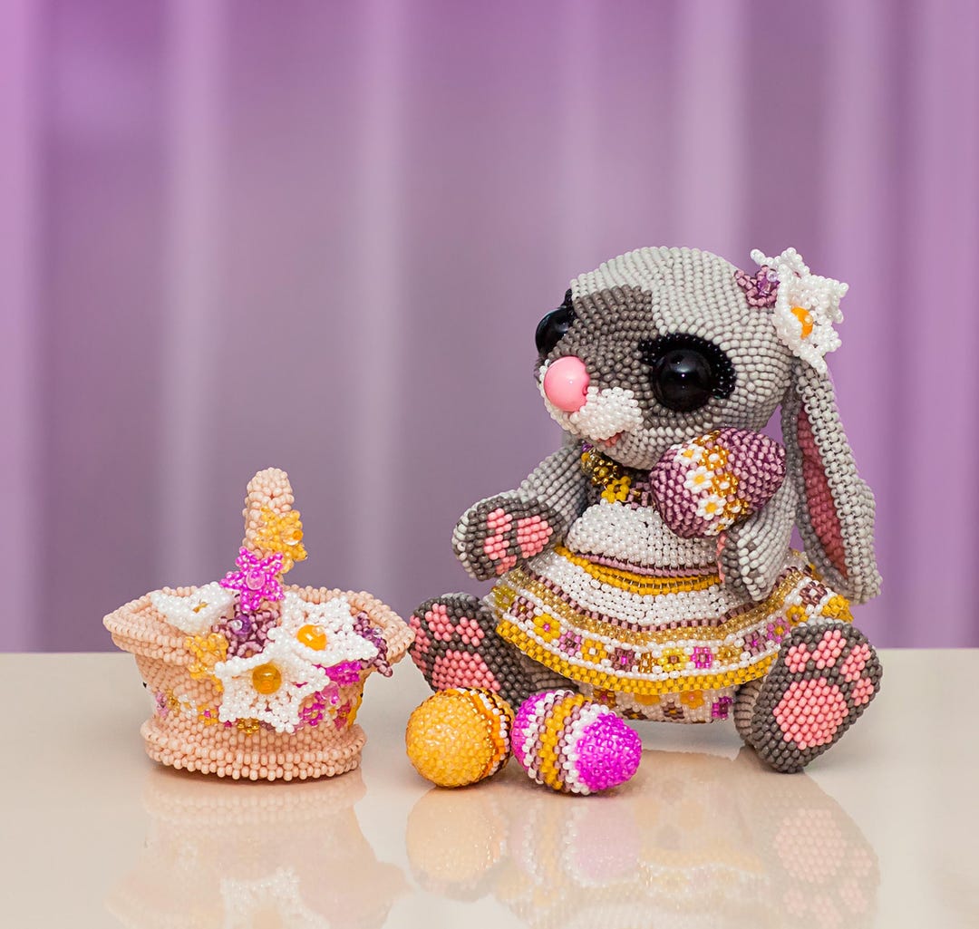 Beaded Animals Figurine Character - Easter Bunny | Dimensional Beadwork ...
