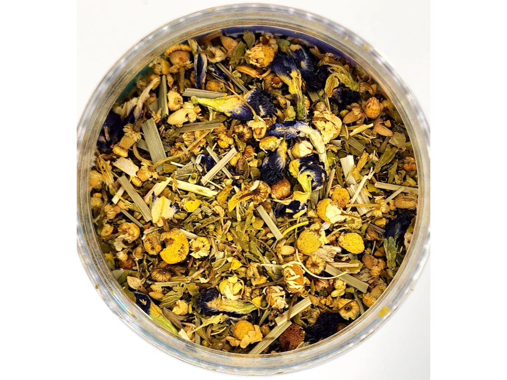 CALM Take the Edge off Stress With This Mellow Floral Blend of Organic ...