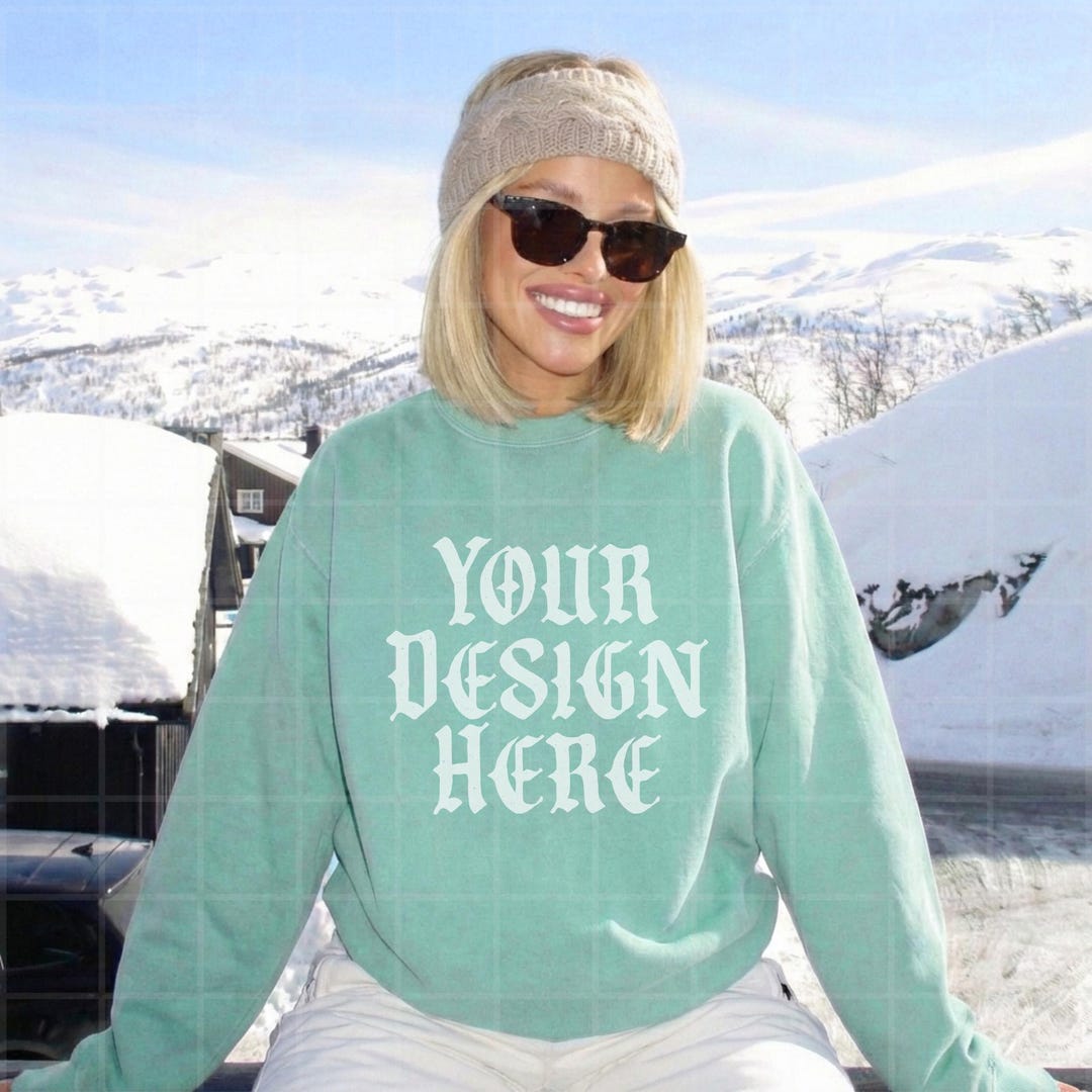 Chalky Mint Comfort Colors 1566 Mockup Front Crewneck Sweatshirt ...