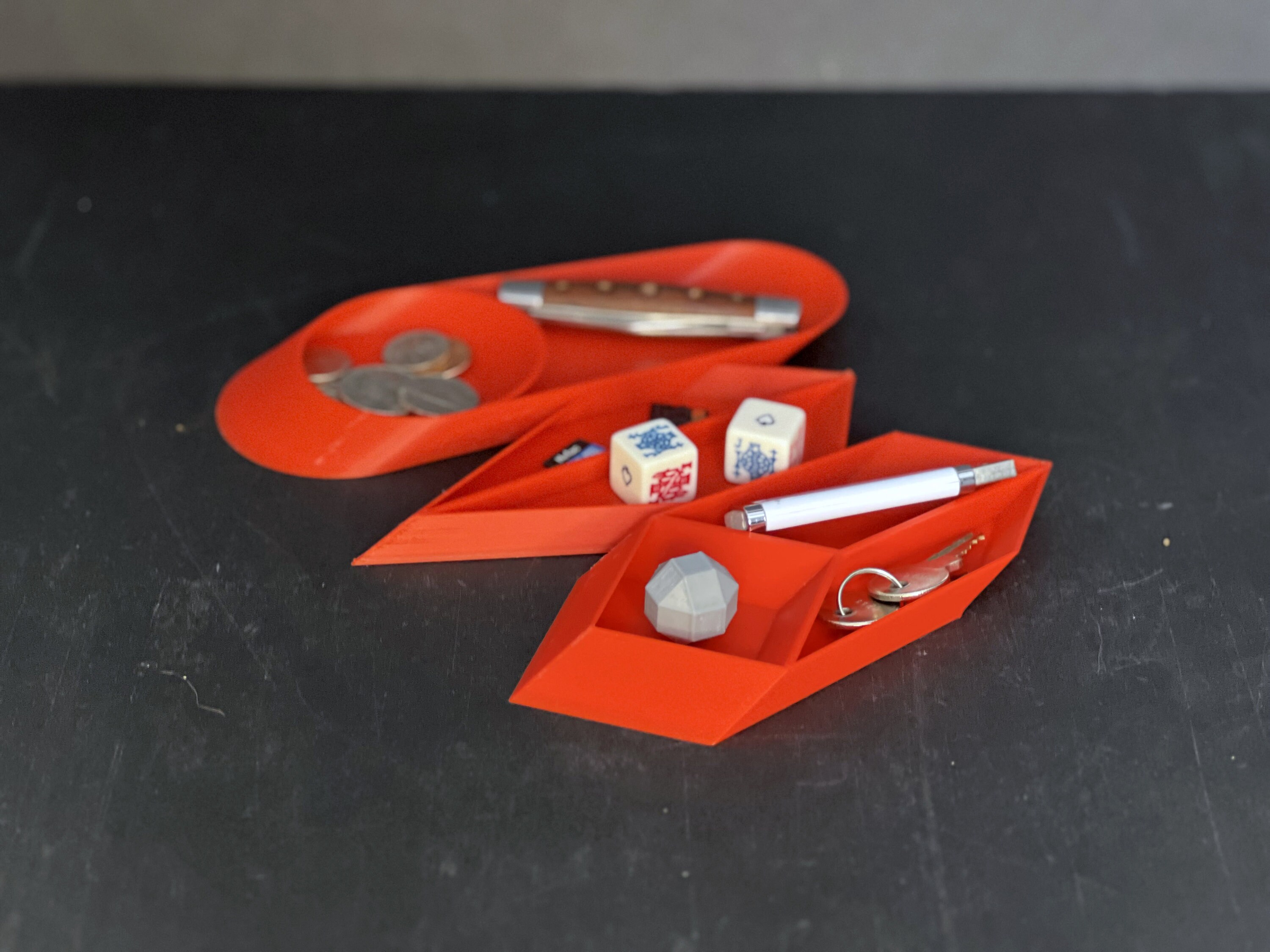 Mind-bending 3D Illusion Tray for Small Components - Optical Delight ...