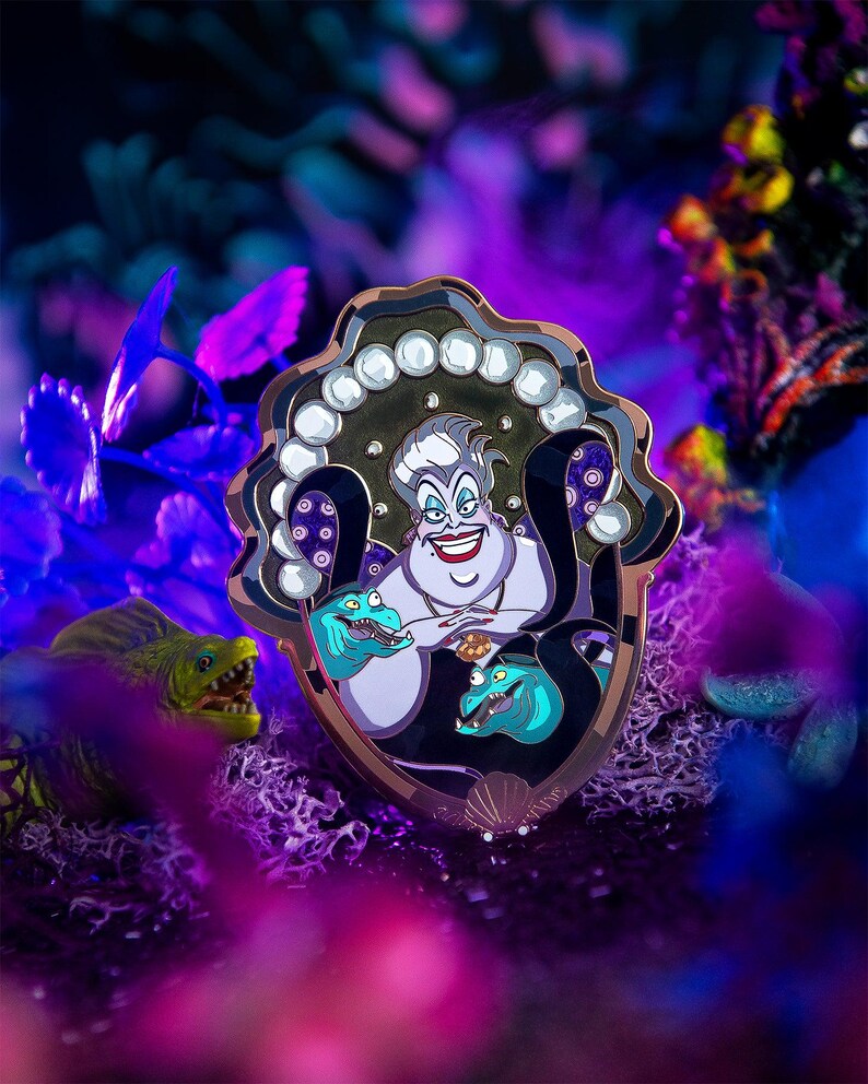 Tentacles of Treachery Ursula Disney Fantasy Pin Limited Edition 30 - Etsy