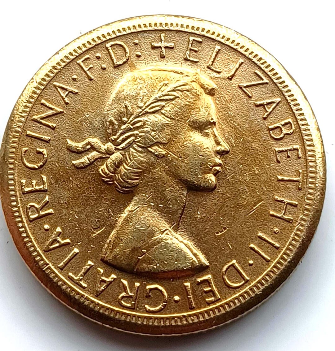 Queen Elizabeth Sovereign British Coin Gift Item for Collector Restrike ...