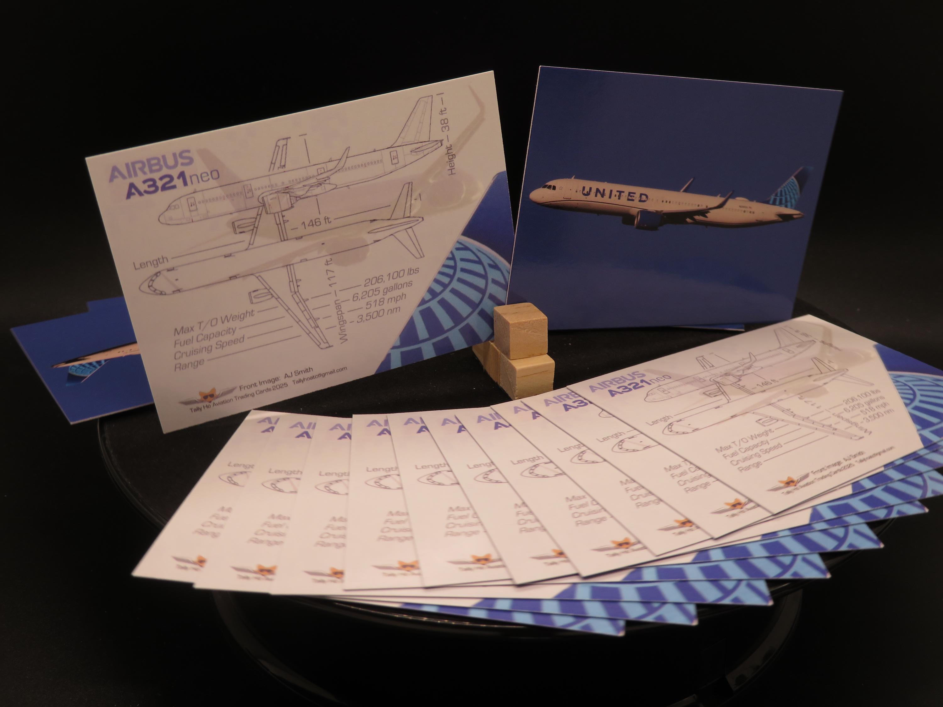United Airlines Airbus A321 Set of 25 Aviation Trading Cards - 2.5"x 3. ...