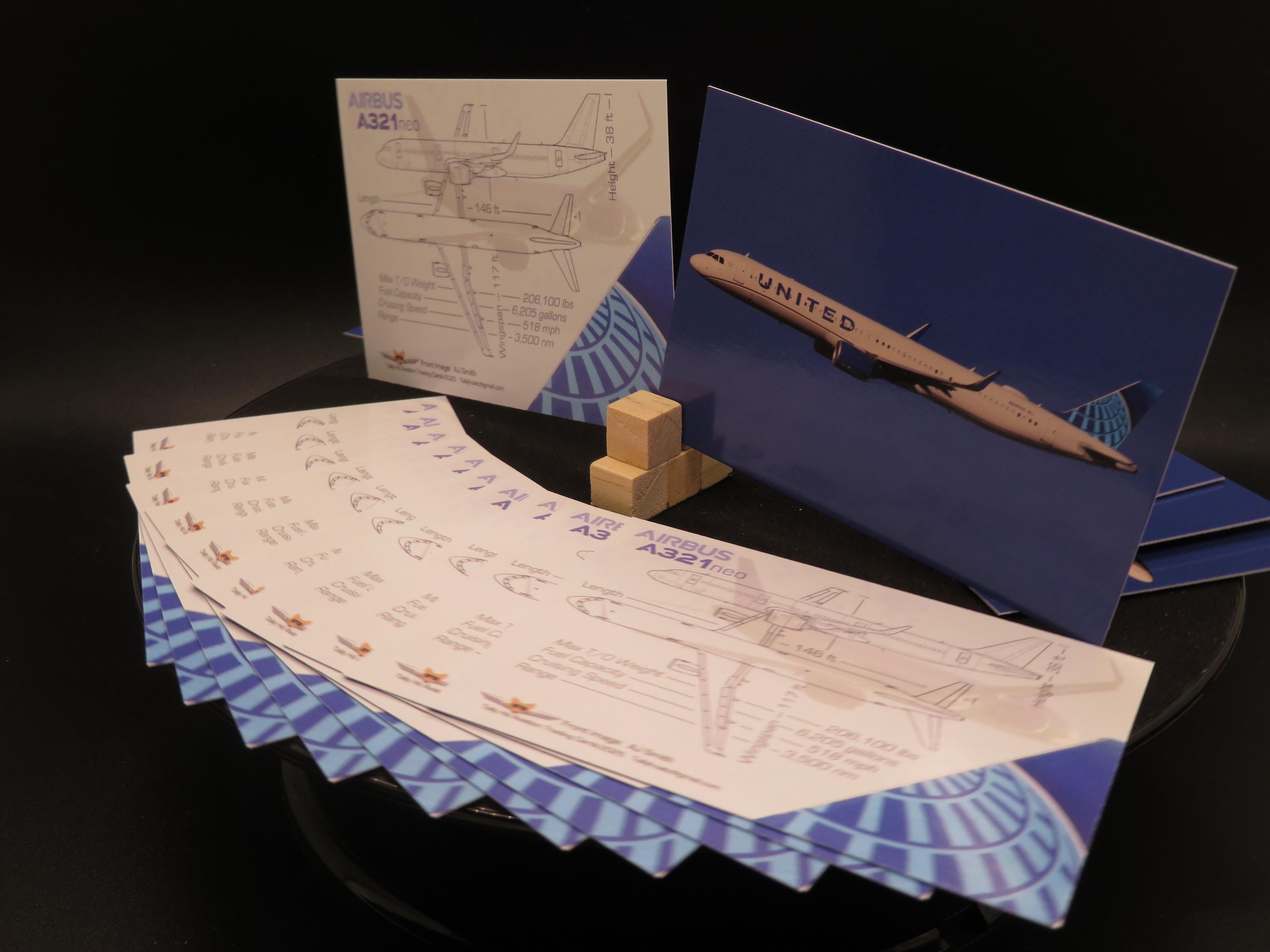 United Airlines Airbus A321 Set of 25 Aviation Trading Cards - 2.5"x 3. ...