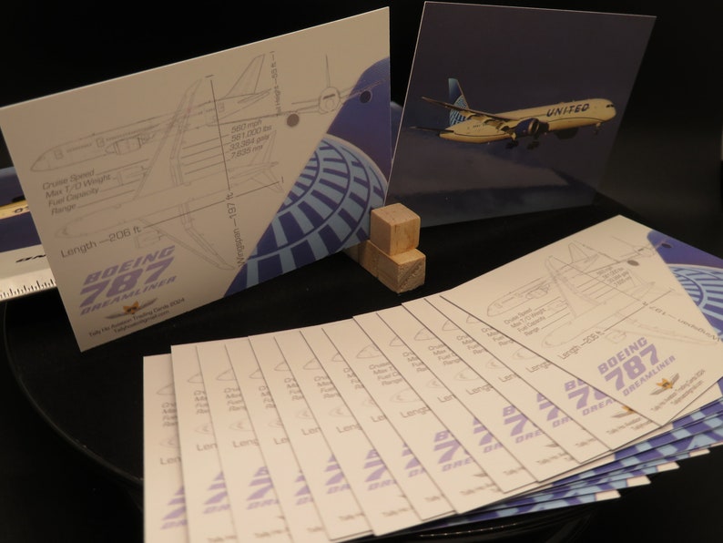 United Airlines Boeing 787 Set of 25 Airplane Trading Cards - 2.5"x 3.5 ...