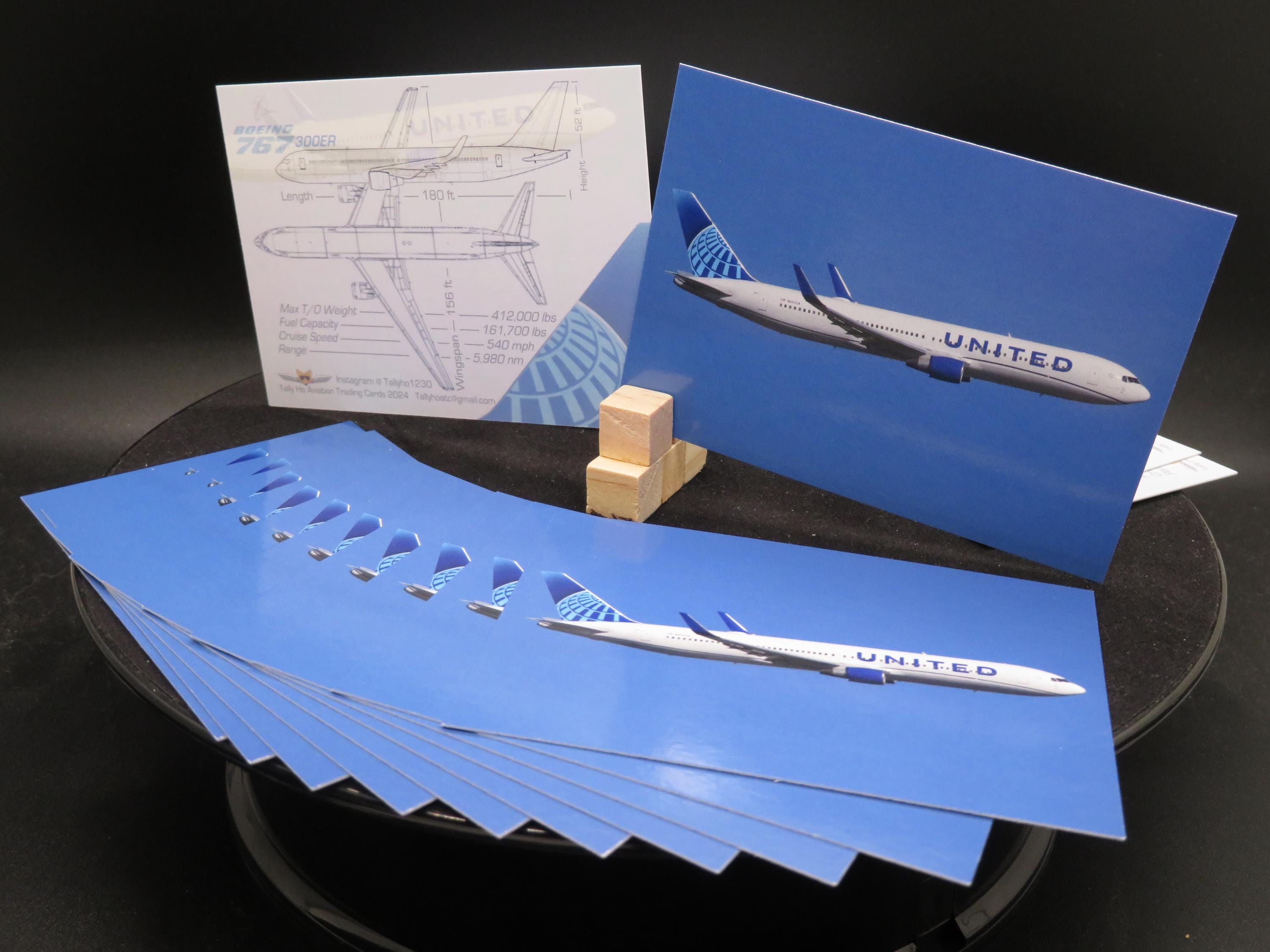 United Airlines Boeing 767-300 Airplane Trading Cards - Set of 25 - 2.5 ...