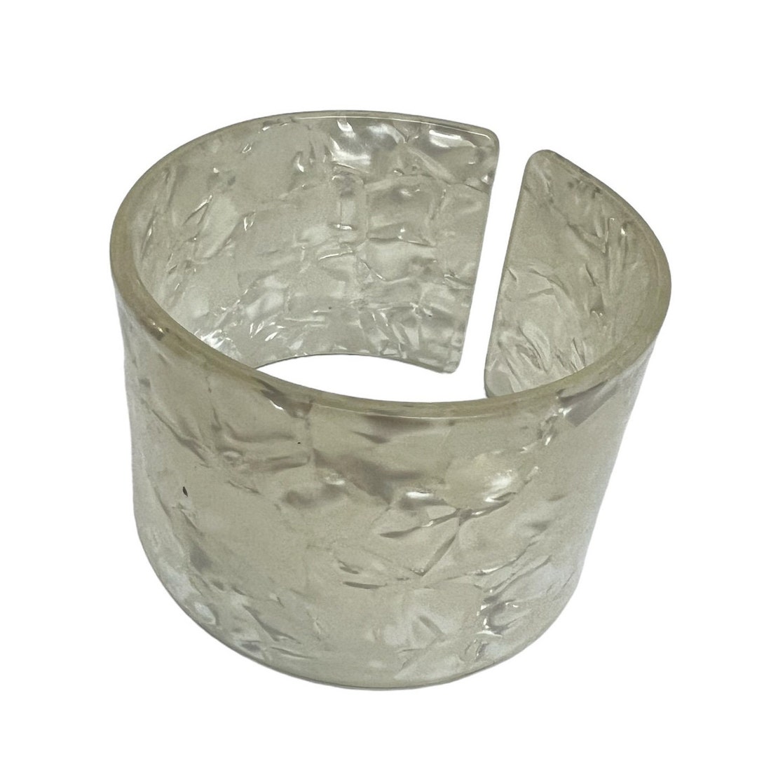 Samoan/hawaiian Style Faux Turtle Shell Bracelet - 4.5 Cm Wide - WHITE ...