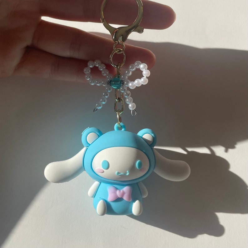 Cinnamoroll Bow Keychain Coquette Pearl Beaded Accessory. Cute, Kawaii ...