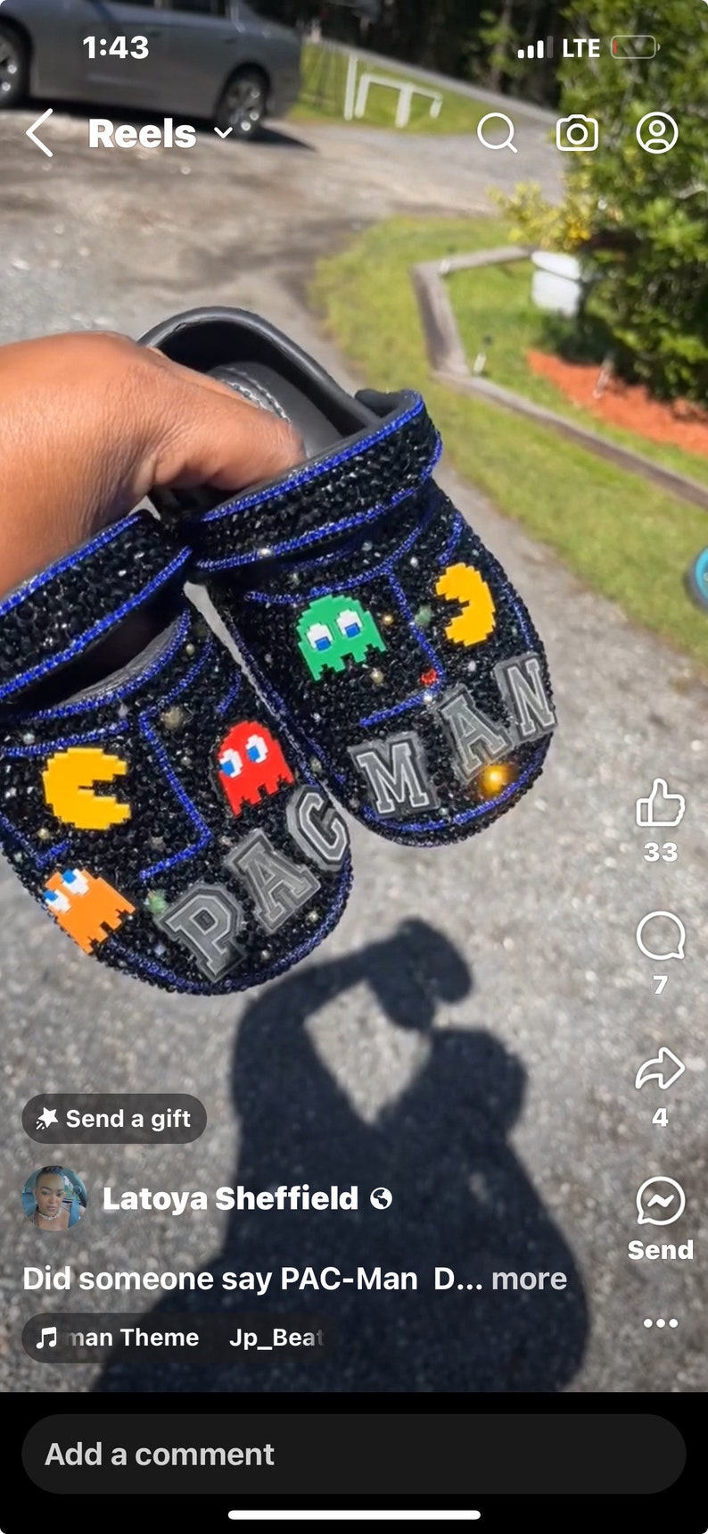 PAC-MAN Customized Crocs - Etsy