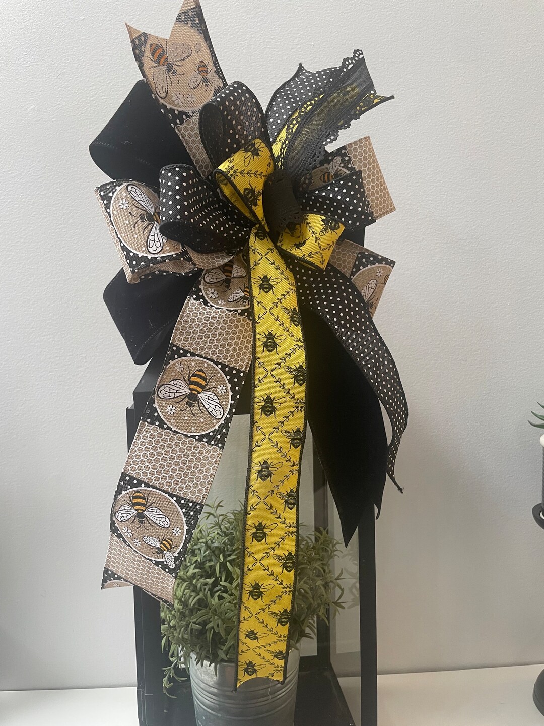 Lantern Bee Bow, Front Door Bow, Bee Bow, Floral Arrangement Bow - Etsy
