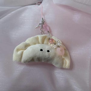 Dumpling Plush Keychain / Beaded Jewelry / Cute Jewelry Charm Bead ...