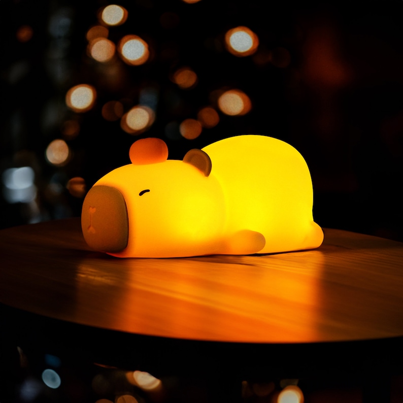 Cute Capybara Rechargeable Silicone Lamp Table & Desk Night Light ...
