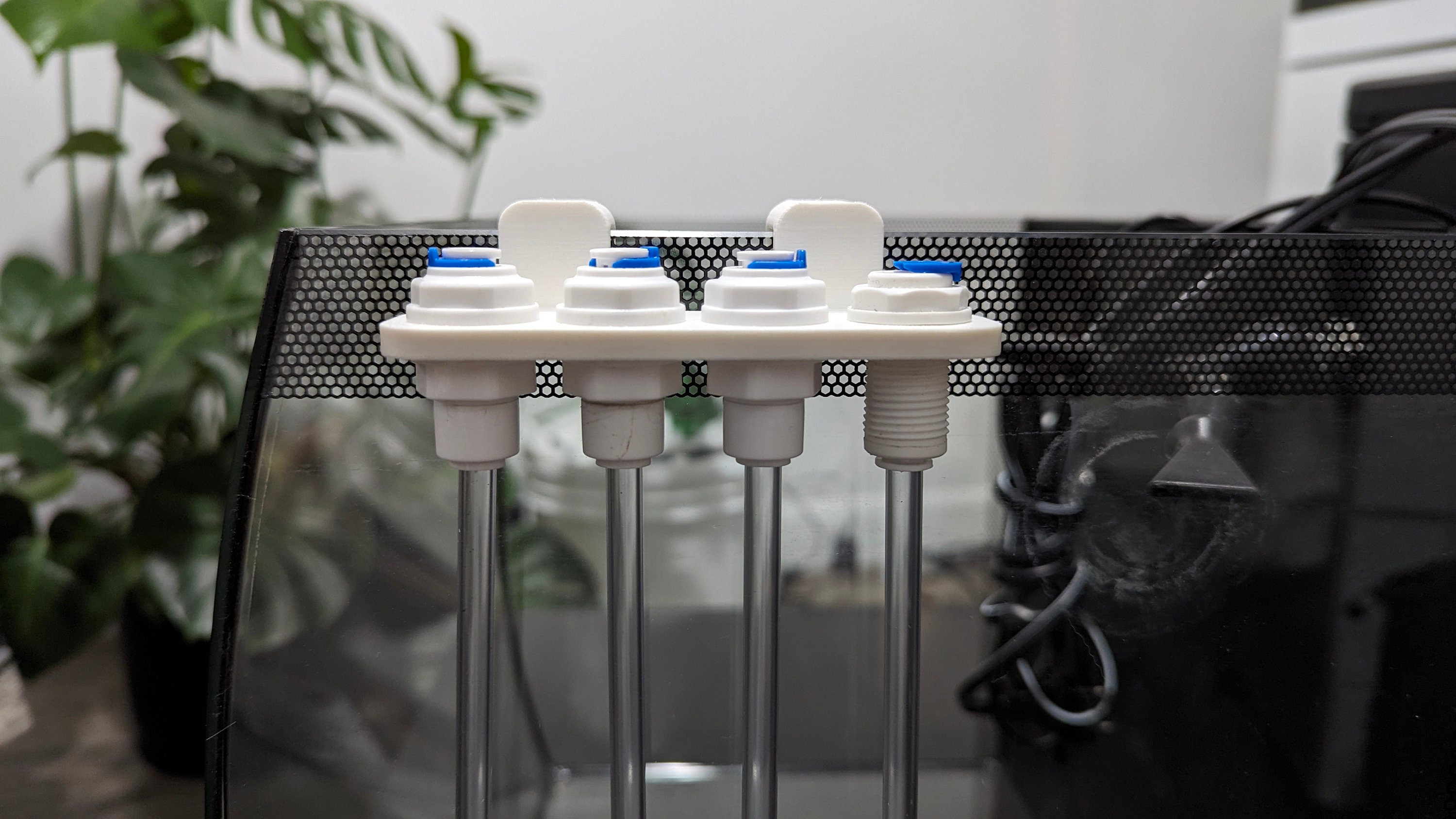 Dosing Tube Holder / Fixture Additive Delivery Station for Rimless ...