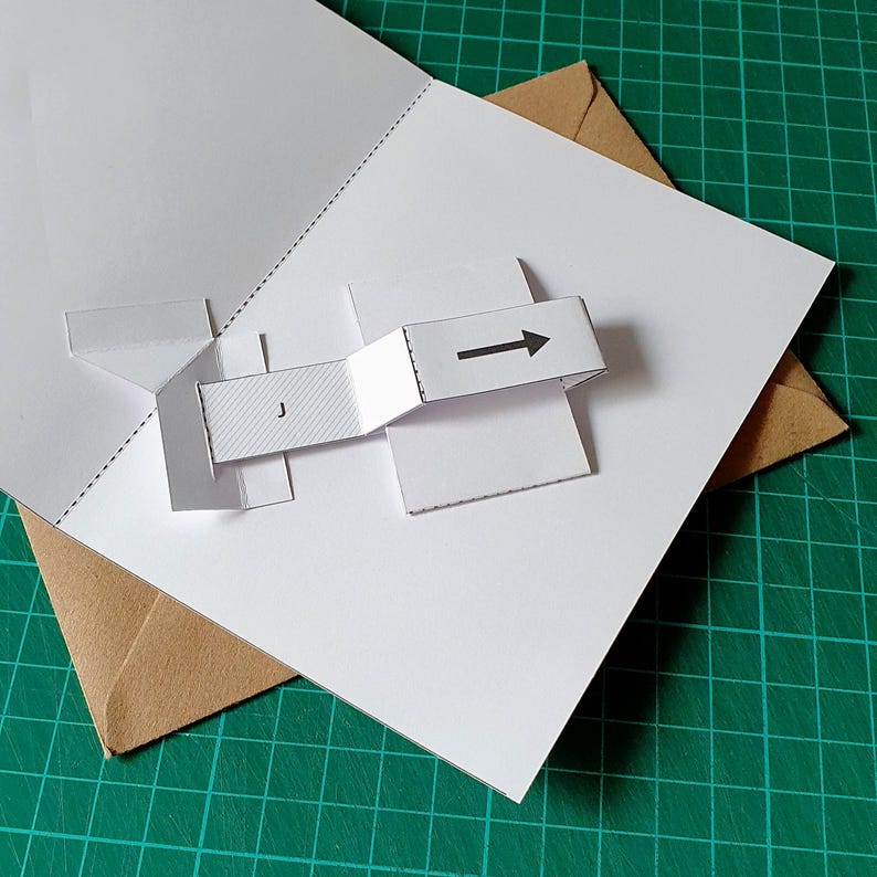 Mécanisme de carte pop-up imprimable mouvement en diagonale vers l ...