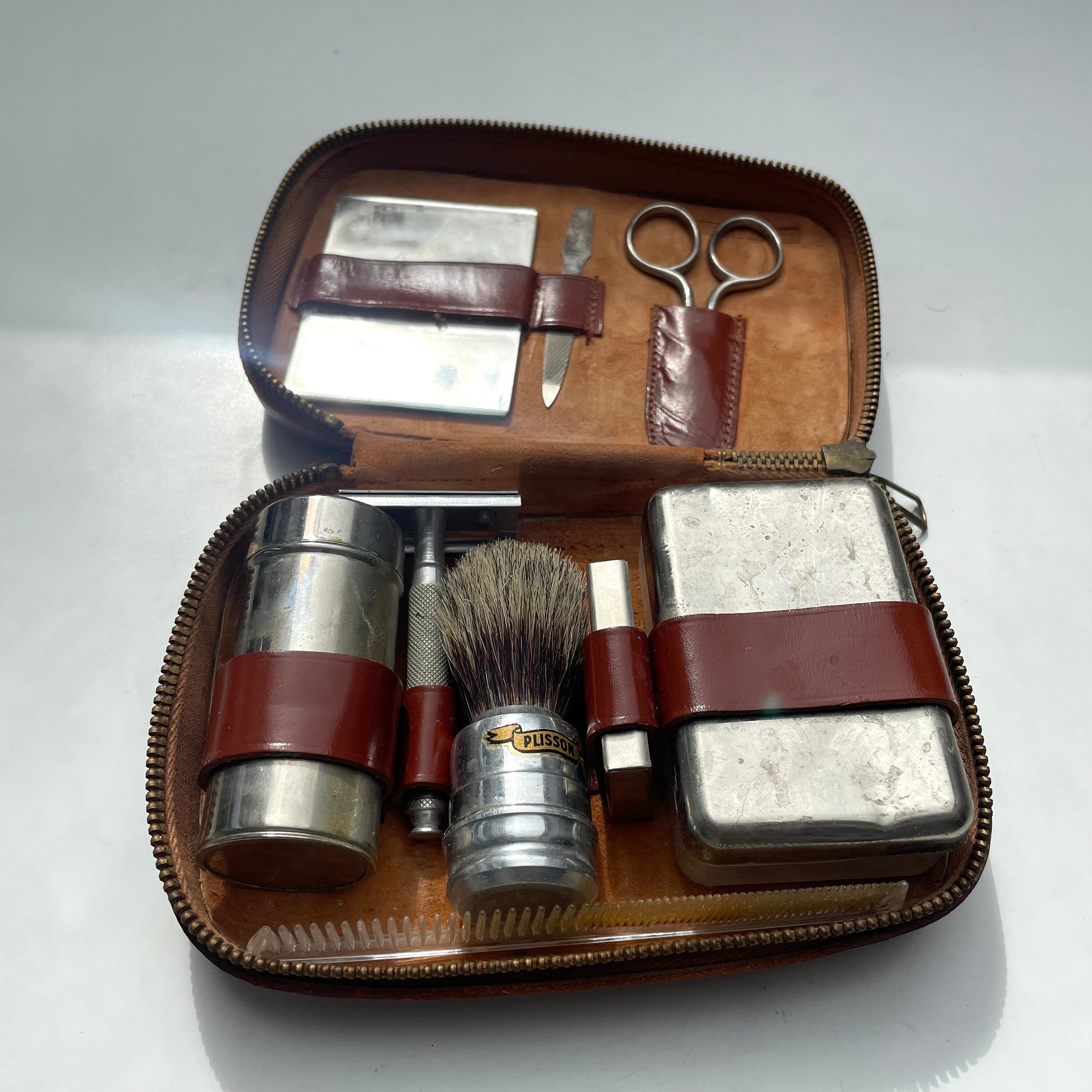 Vintage Toiletry Kit With Original Case - Plisson - Etsy