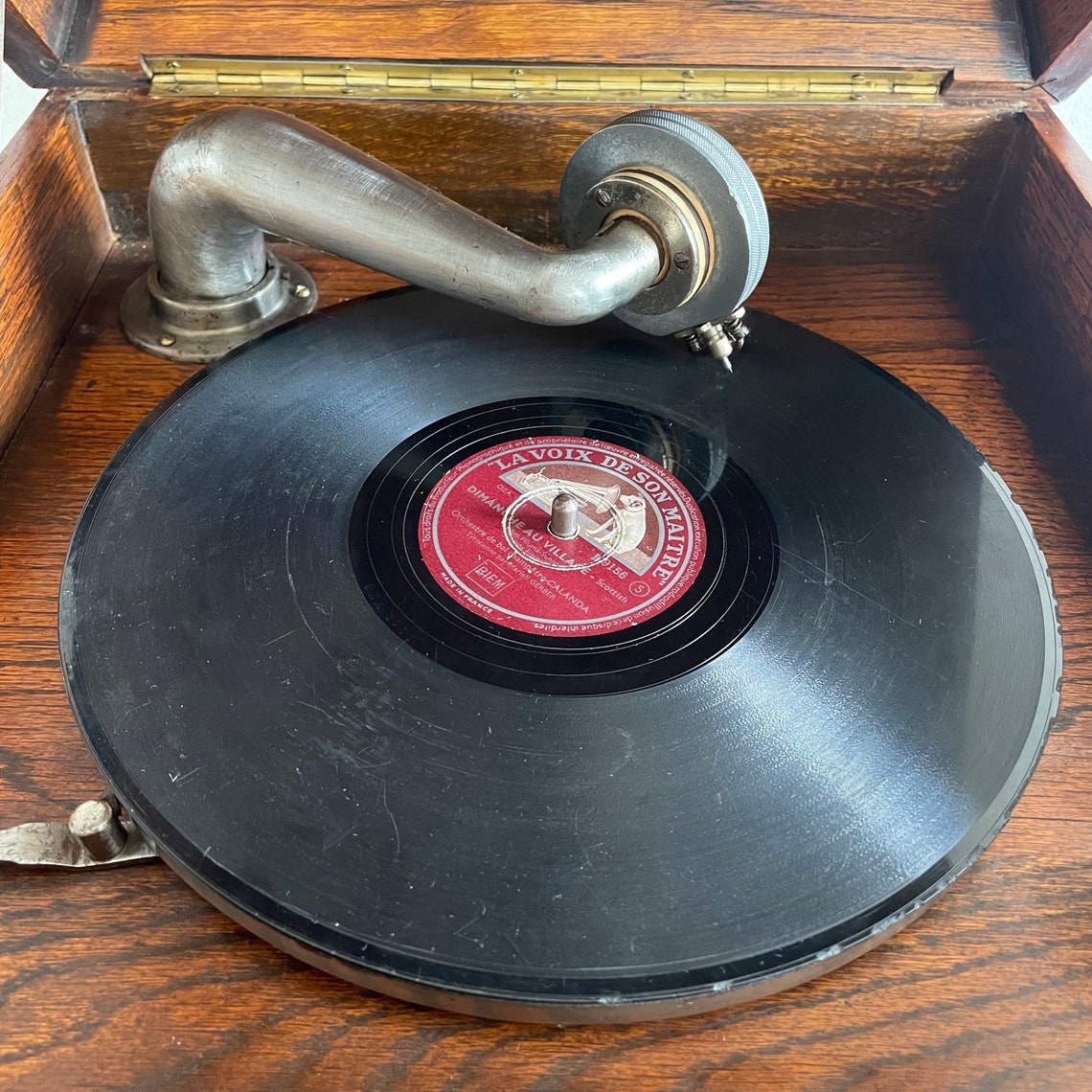 Antique Wind-up Gramophone by La Voix De Son Maître his Master's Voice ...