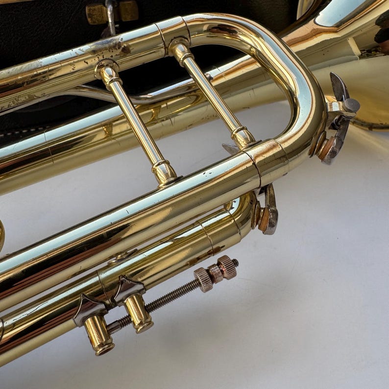 Vintage Blessing ML-1 Bb Trumpet – Brass Piston Valve Trumpet With Case ...