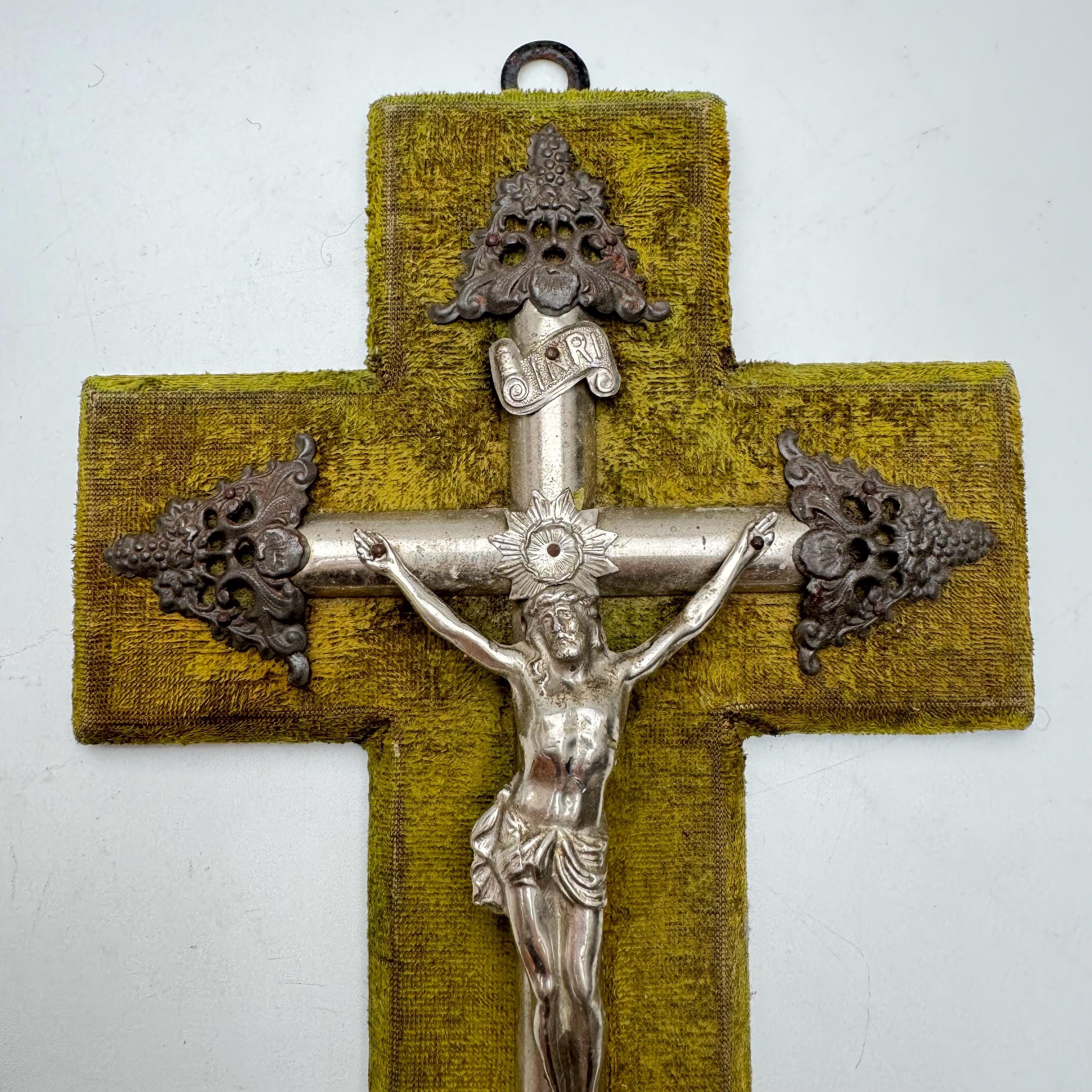 Vintage Green Velvet-covered Wall Cross With Stoup Religious Decor - Etsy