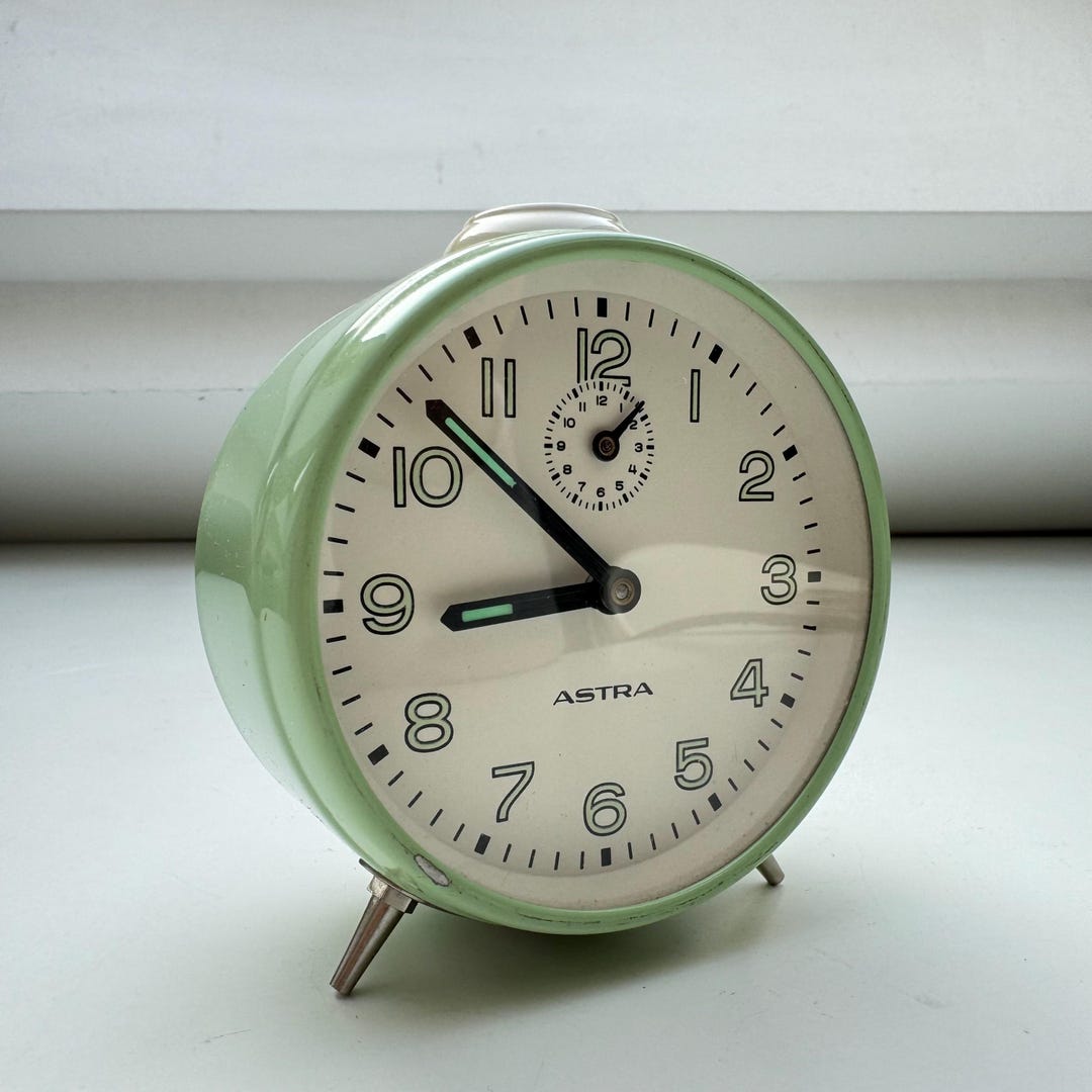 Vintage Astra Alarm Clock in Pastel Green - 1960S - Etsy