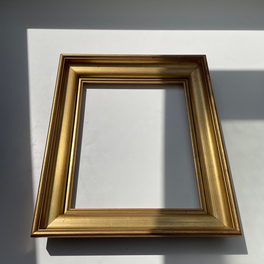 Vintage Gold-toned Wooden Painting Frame - Simply Decor Accent - Etsy
